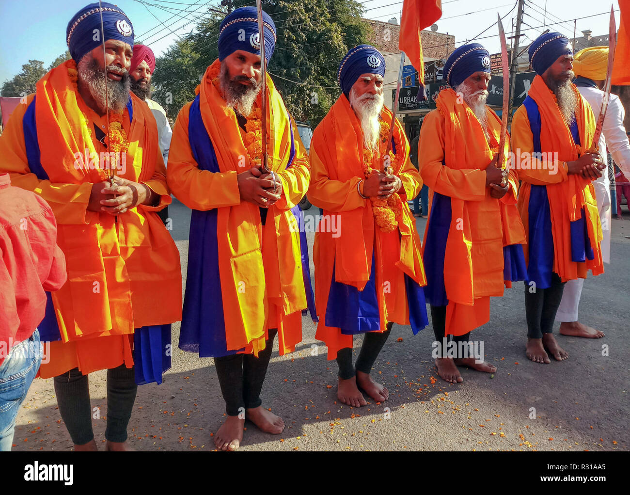 Indian swords hi-res stock photography and images - Alamy