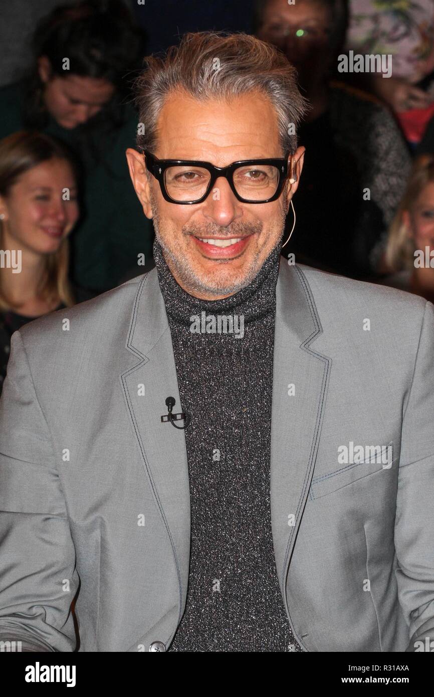 Jeffrey - Jeff - Lynn Goldblum the American actor. guest on ZDF TV talk ...