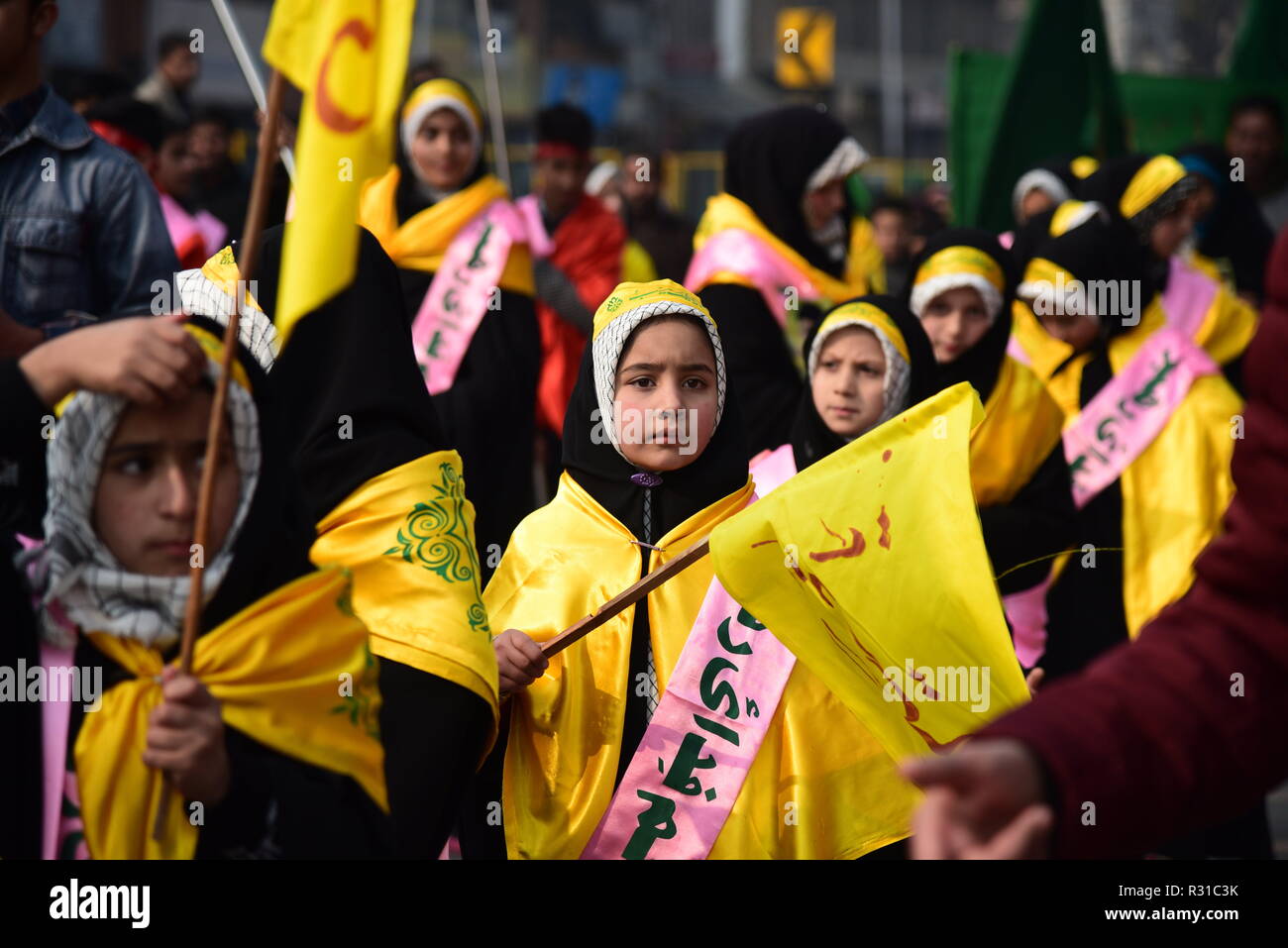 November 21, 2018 - Srinagar, Jammu & Kashmir, India - Kashmiri Shia ...