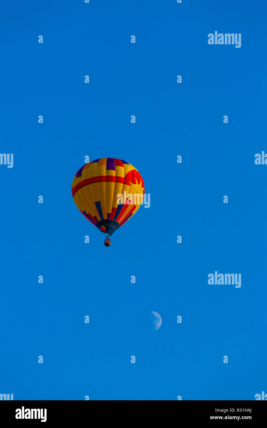 Hot air balloon blue hi-res stock photography and images - Alamy