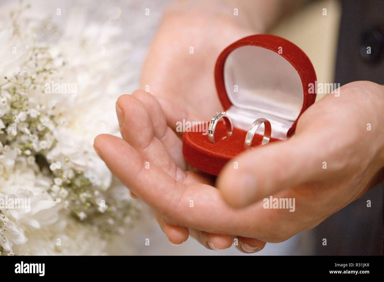 Body present ceremony hi-res stock photography and images - Alamy