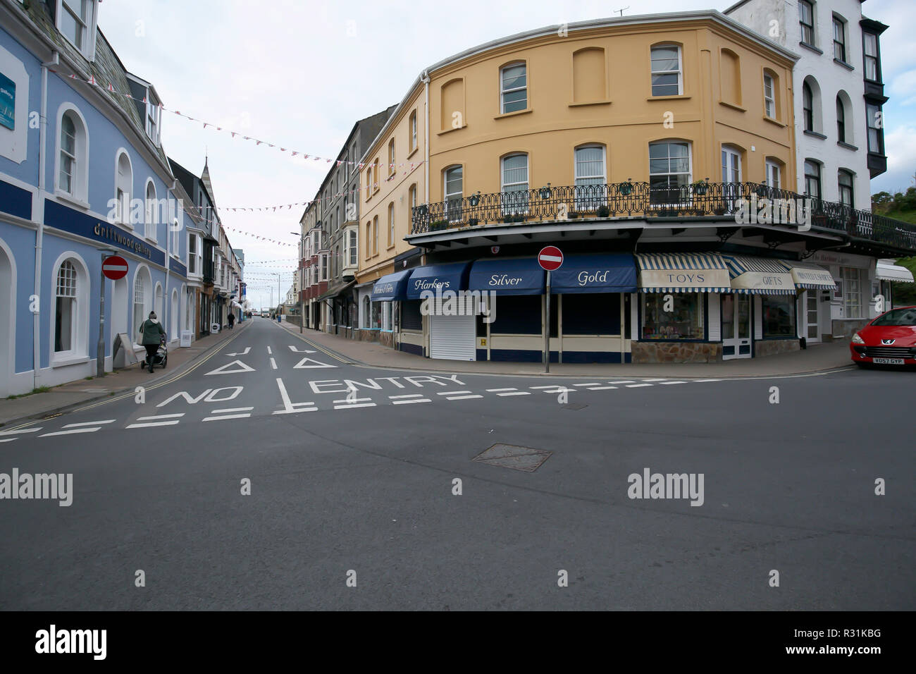 Parade of shops in Ilfracombe Devon, UK Stock Photo - Alamy