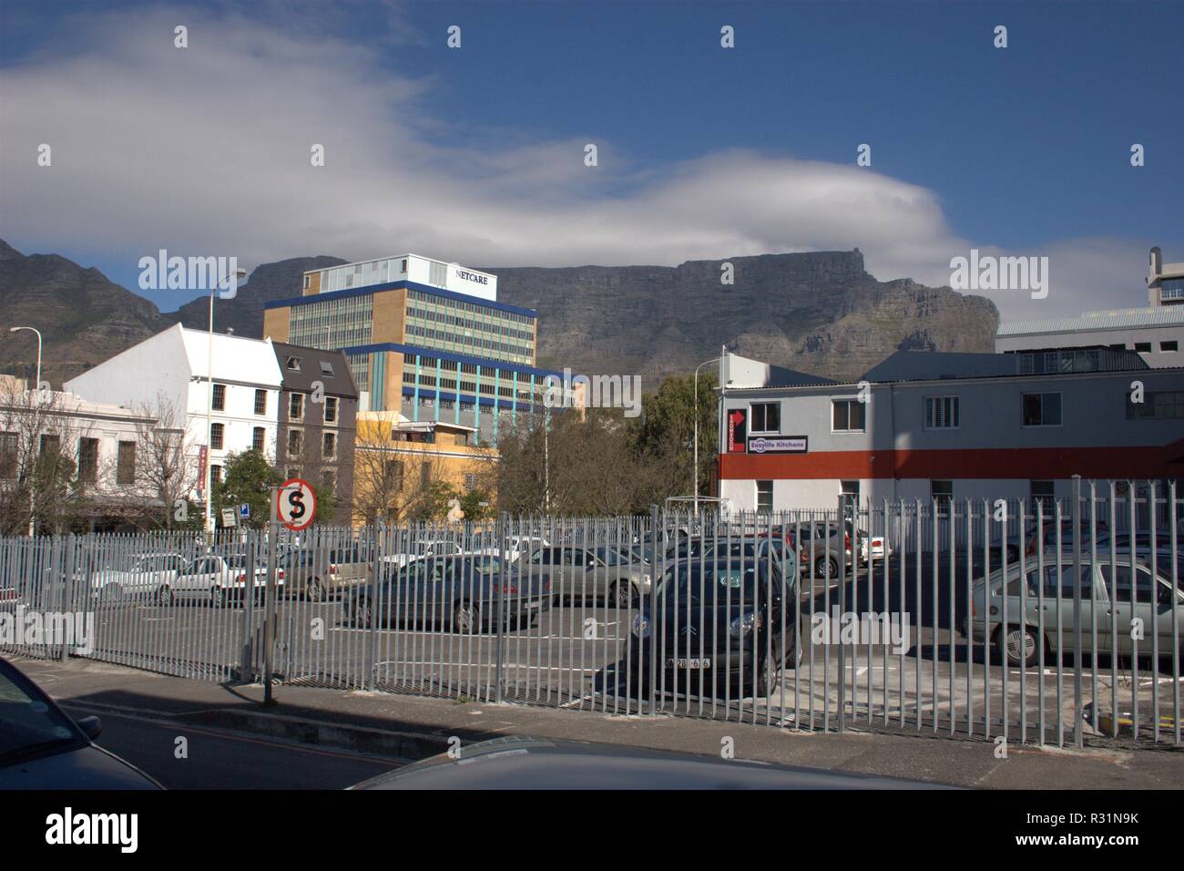 Table moutain cape town hi-res stock photography and images - Alamy