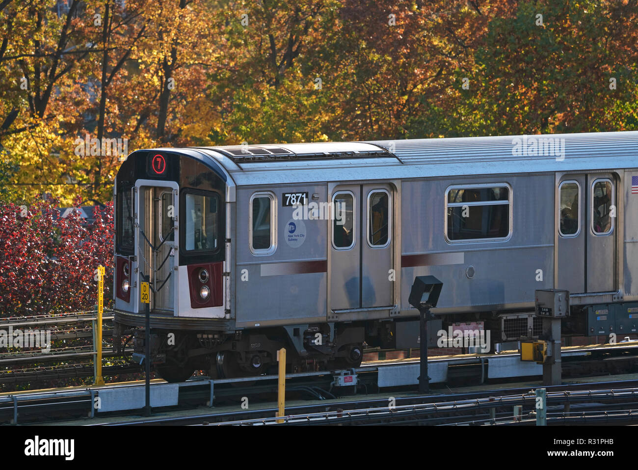 Bayside R142a 7 Train