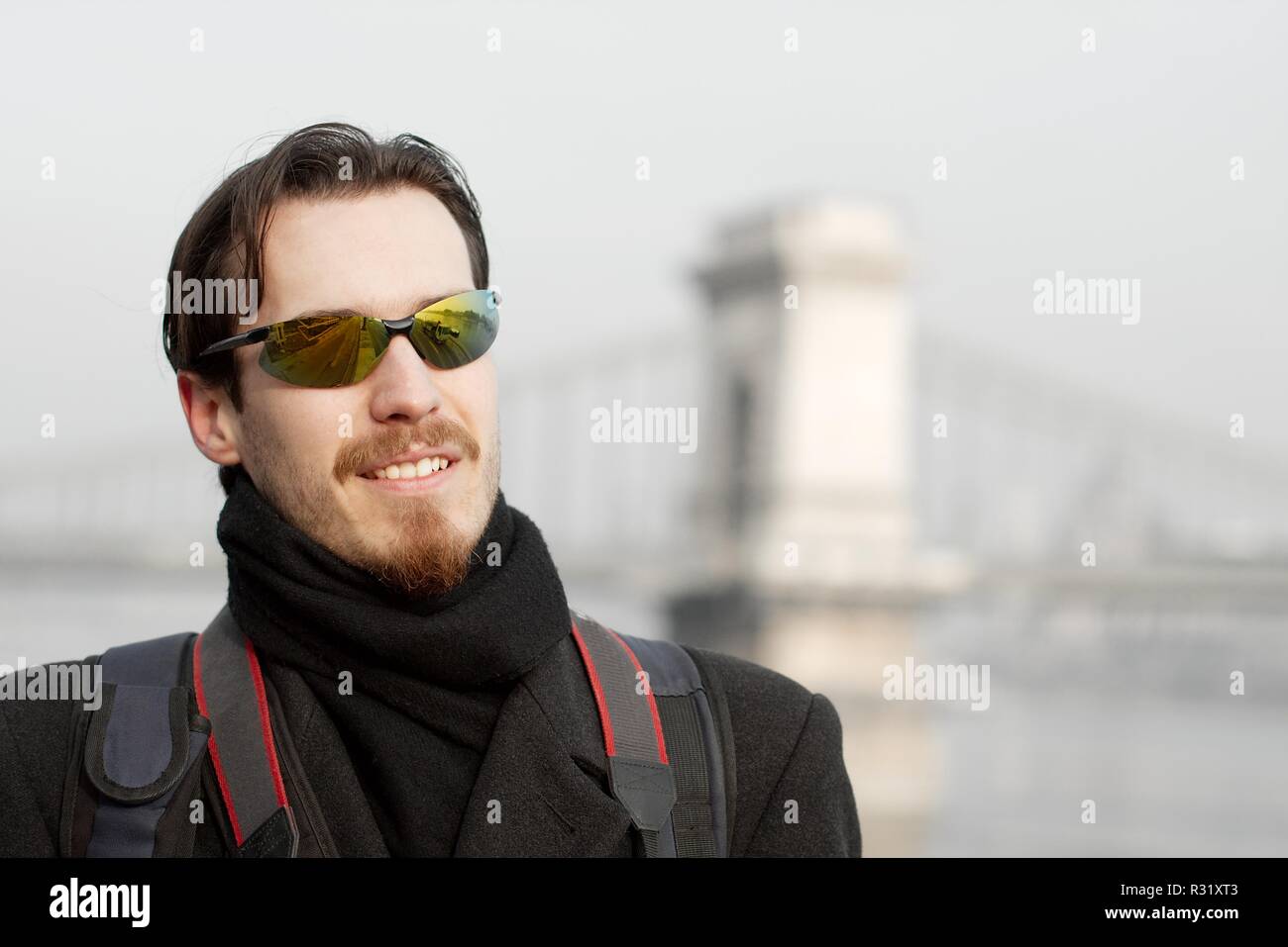 Mantle bridge hi-res stock photography and images - Alamy