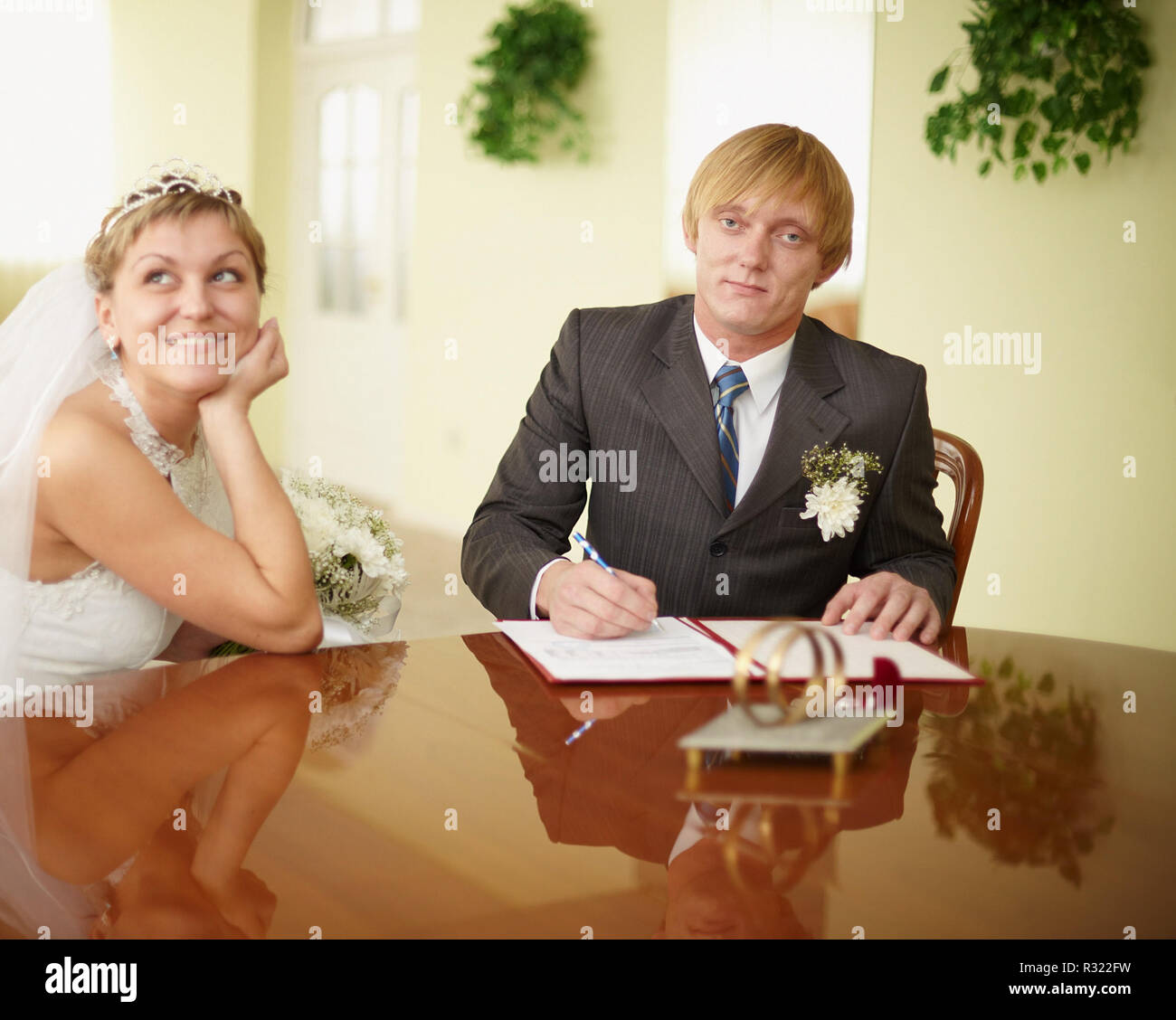 Bashful couple hi-res stock photography and images - Alamy
