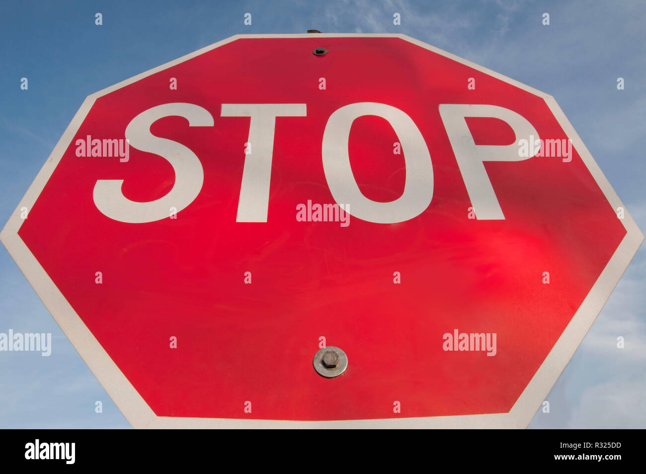 Halt sign hi-res stock photography and images - Alamy