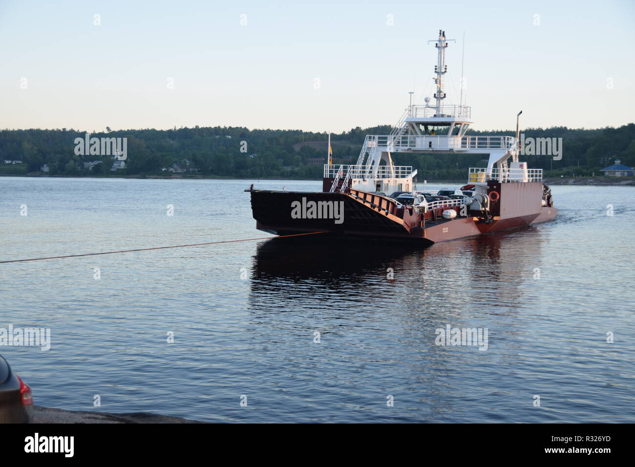 Cable Ferry crossing a River Stock Photo - Alamy