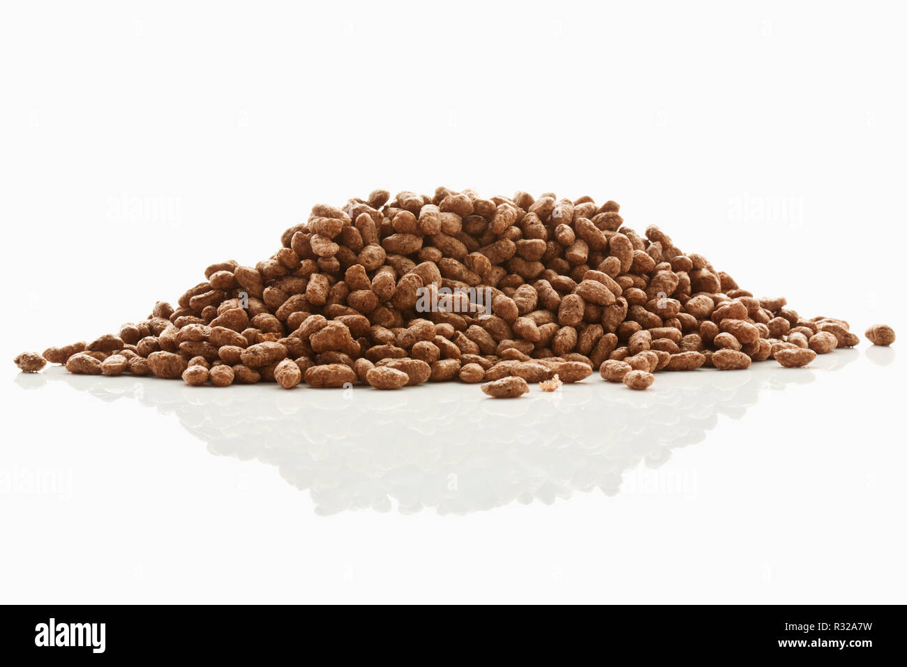 chocolate cocoa cereal Stock Photo - Alamy