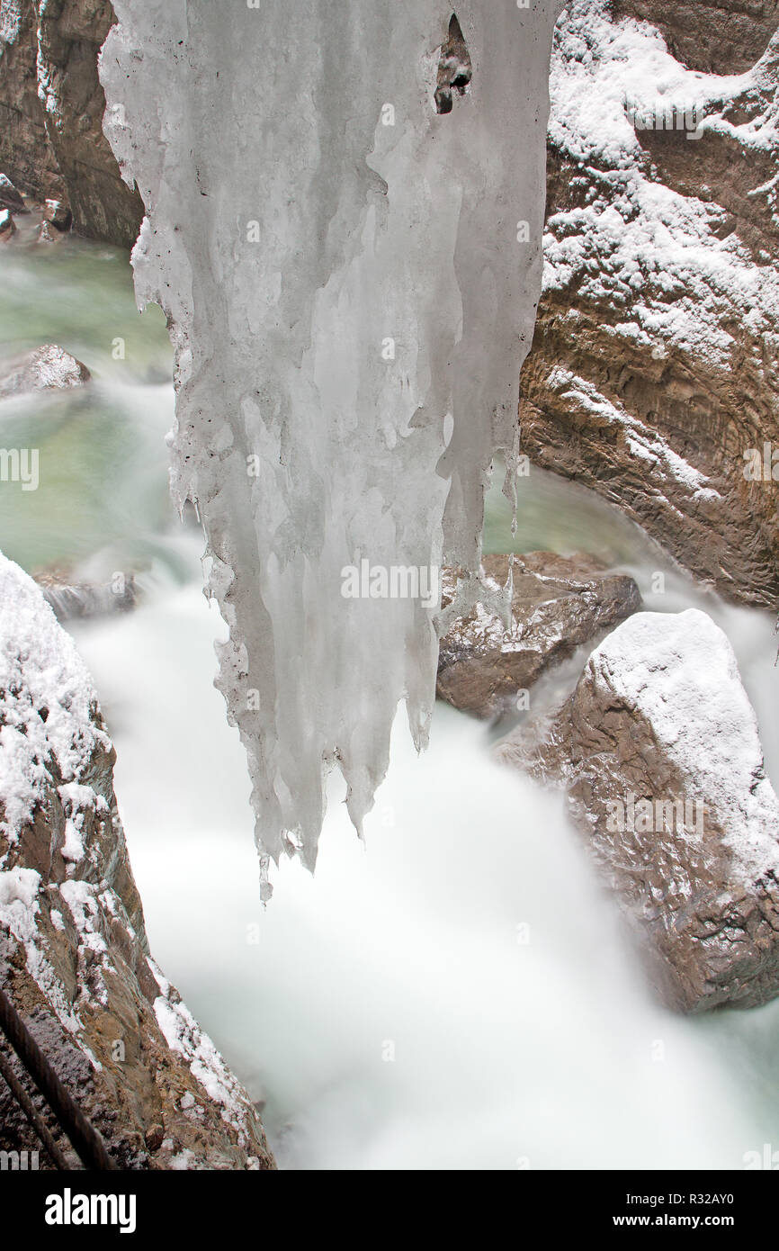 partnachklamm in winter Stock Photo - Alamy