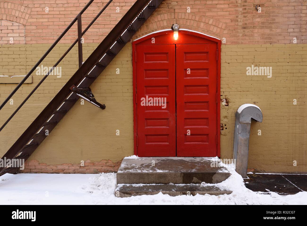 Pavement Vent High Resolution Stock Photography and Images - Alamy