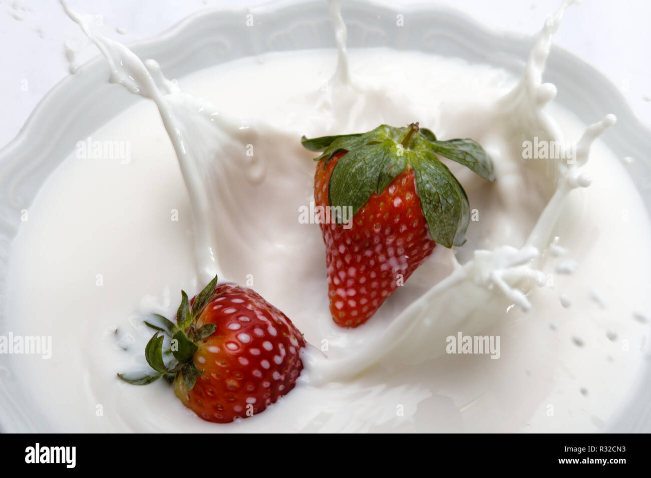 Strawberry falls hi-res stock photography and images - Alamy