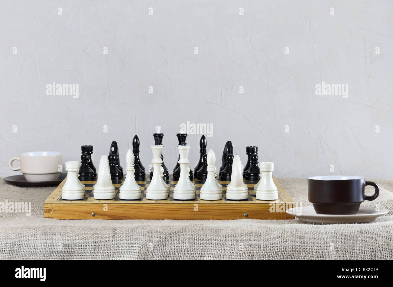 Draughtboard hi-res stock photography and images - Alamy