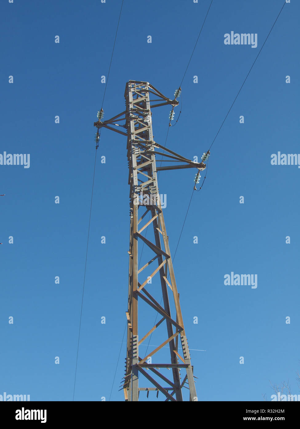 Tall objects hi-res stock photography and images - Alamy