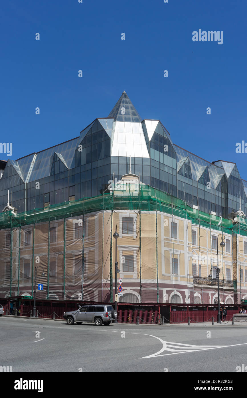 Vladivostok, Russia-October 20, 2018: Urban landscape with streets and ...