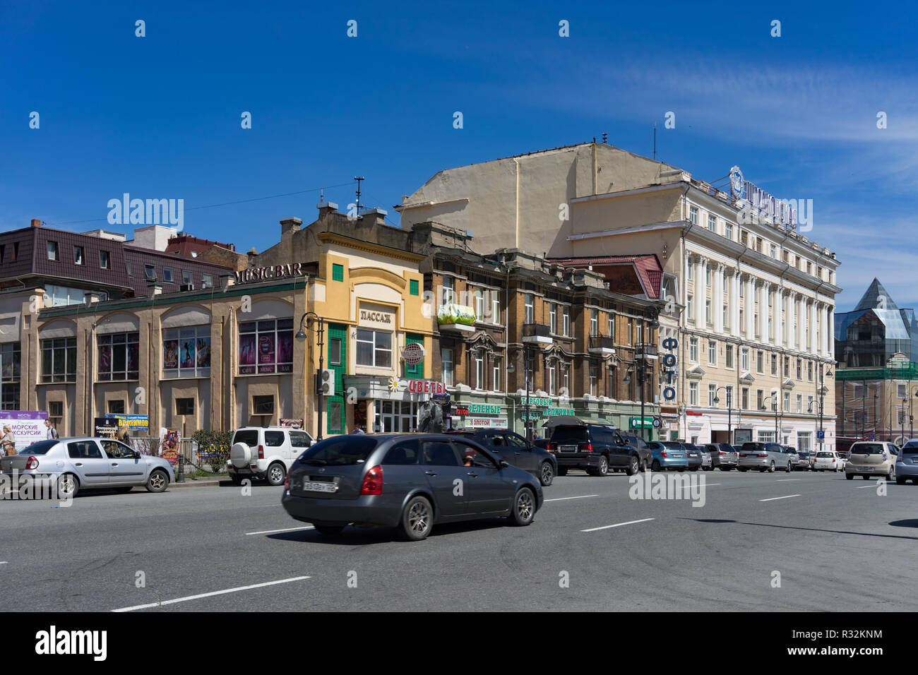 Vladivostok, Russia-October 20, 2018: Urban landscape with streets and ...