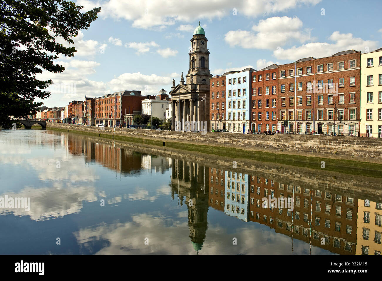 Beautiful old town in ireland hi-res stock photography and images - Alamy
