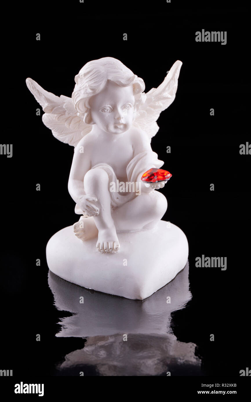 Small Cupid Statue High Resolution Stock Photography and Images - Alamy