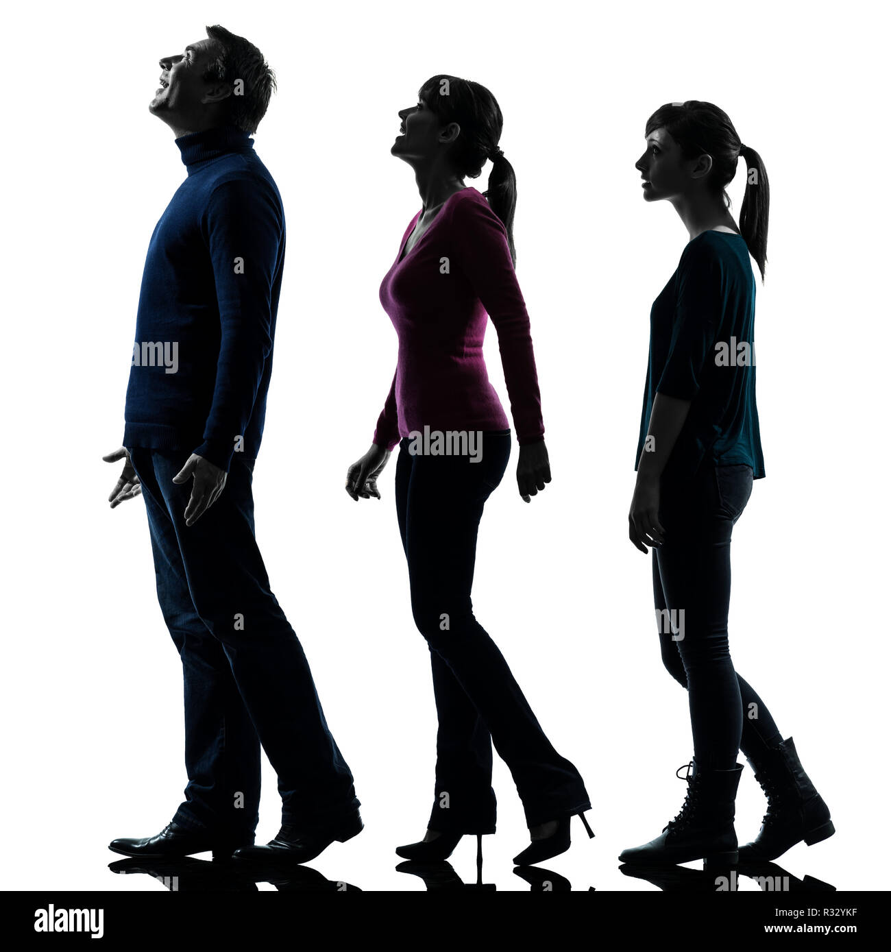 Family 3 walking silhouette hi-res stock photography and images - Alamy