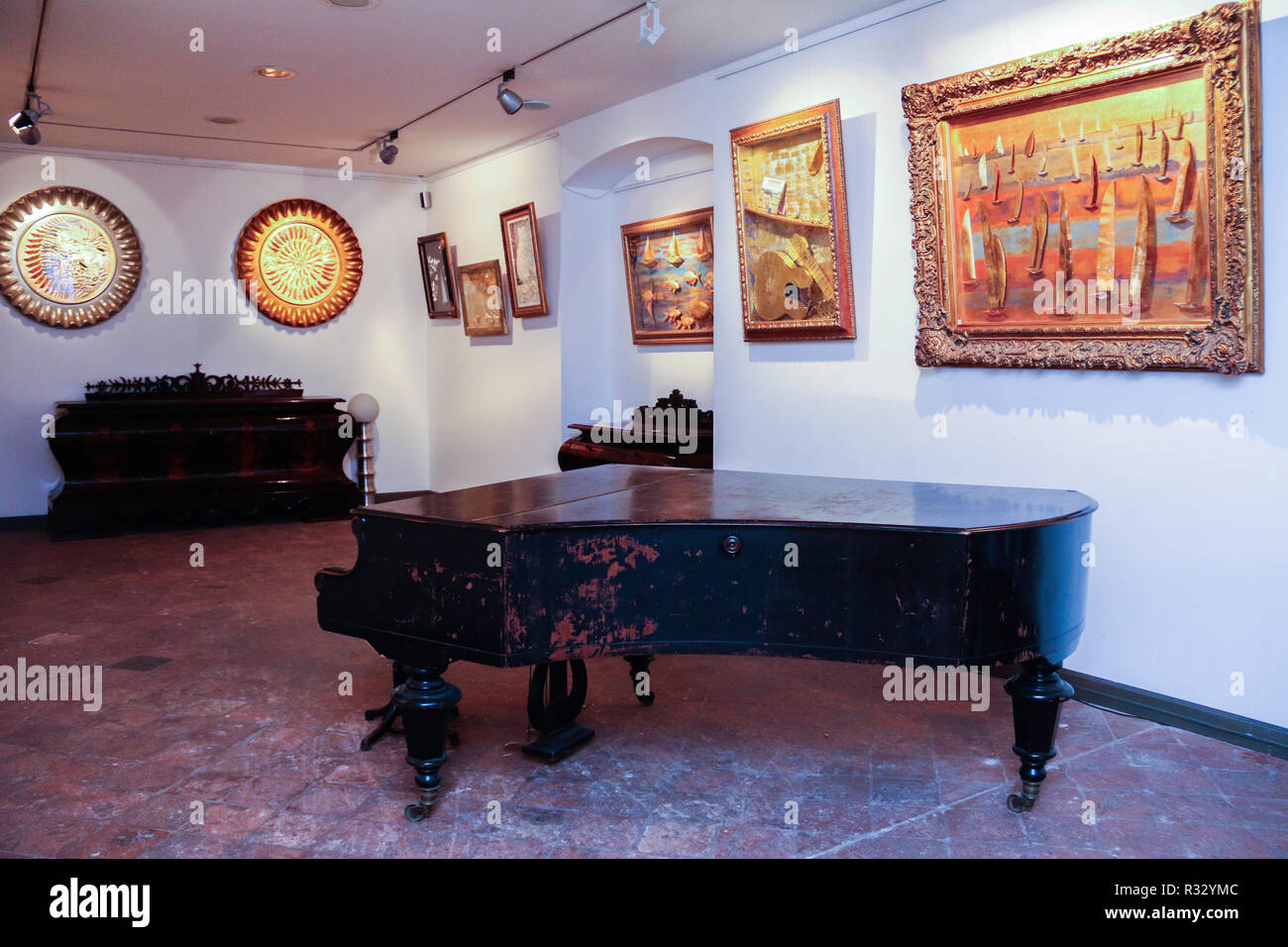 Ivan Hor Hungarian origin painter, living in the Saint-Tropez, France ...