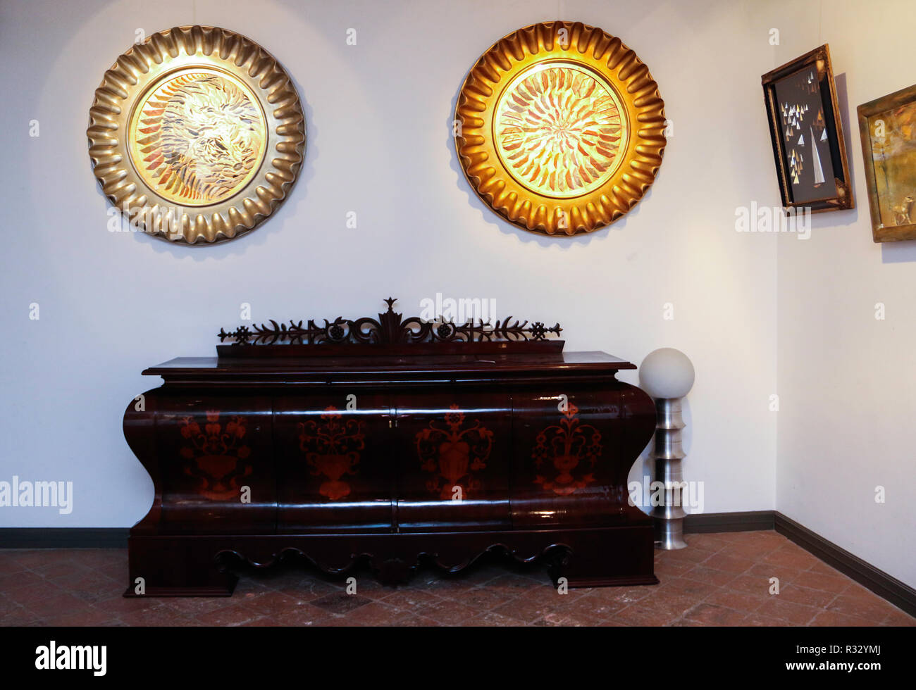 Ivan Hor Hungarian origin painter, living in the Saint-Tropez, France ...