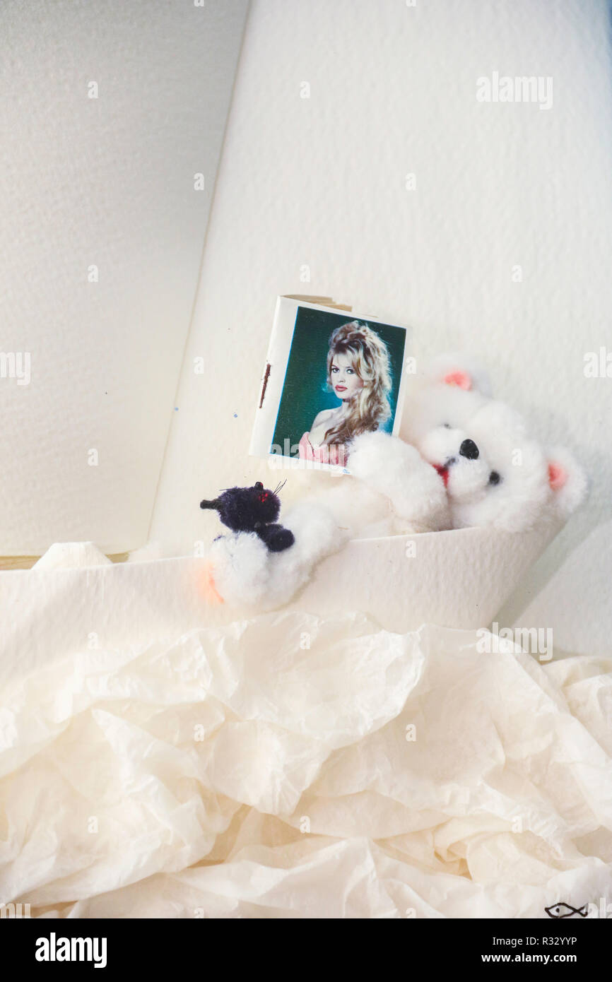 Ivan Hor Hungarian origin painter, living in the Saint-Tropez, France ...