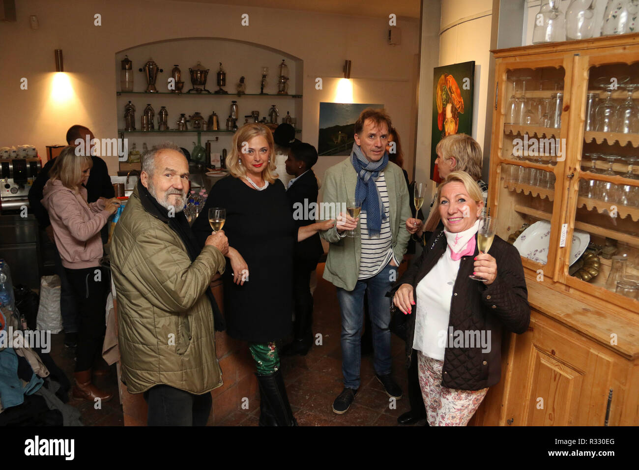 Ivan Hor Hungarian origin painter 50 Living in Saint-Tropez ...