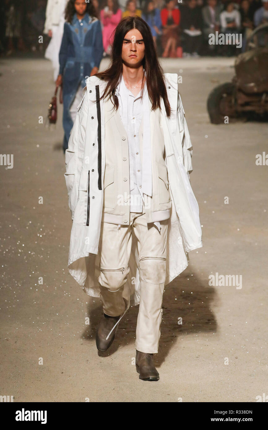 NEW YORK, NY - SEPTEMBER 11: A model walks the runway for Coach 1941 ...