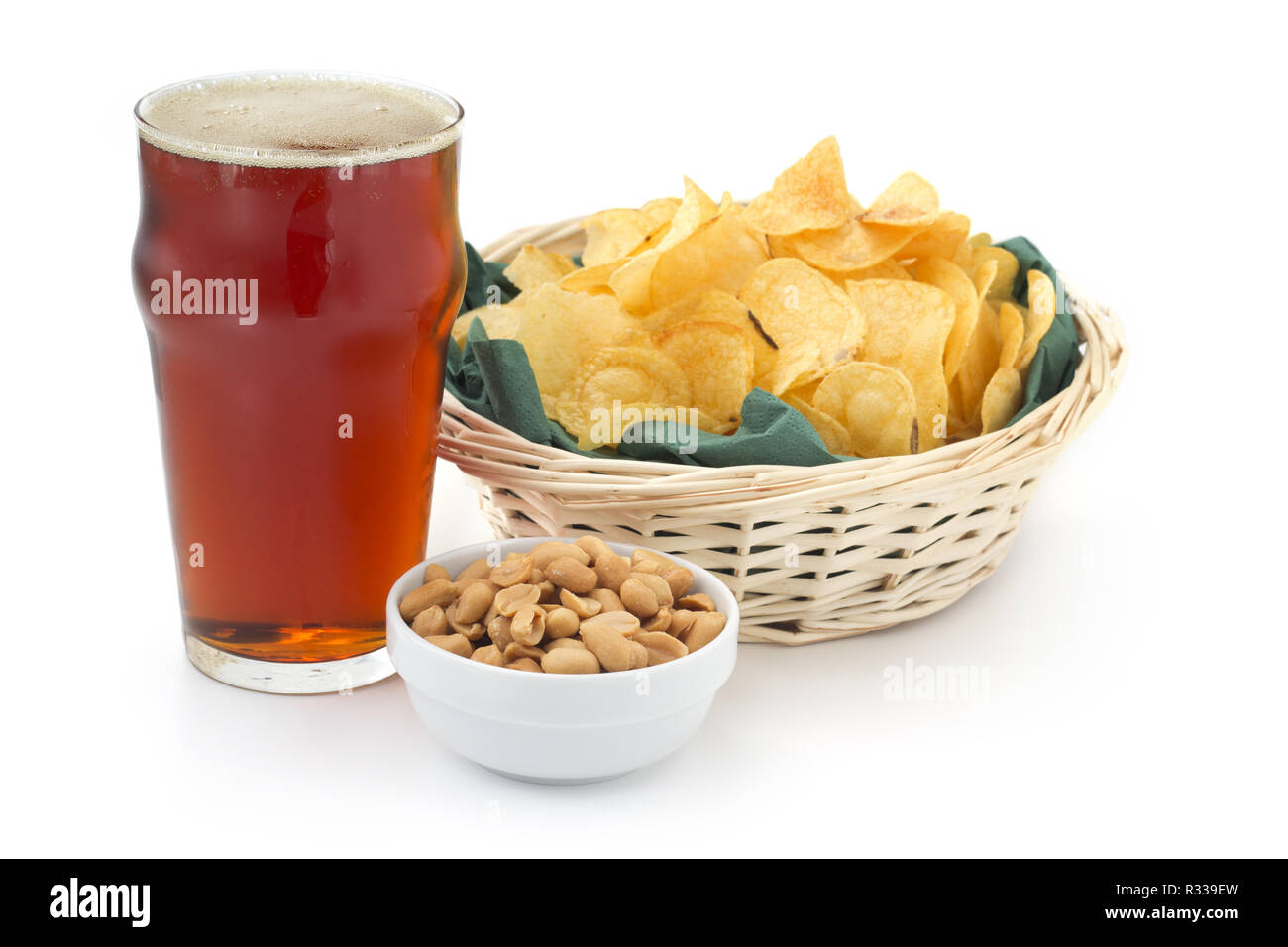 Food basket alcohol crisps hi-res stock photography and images - Alamy