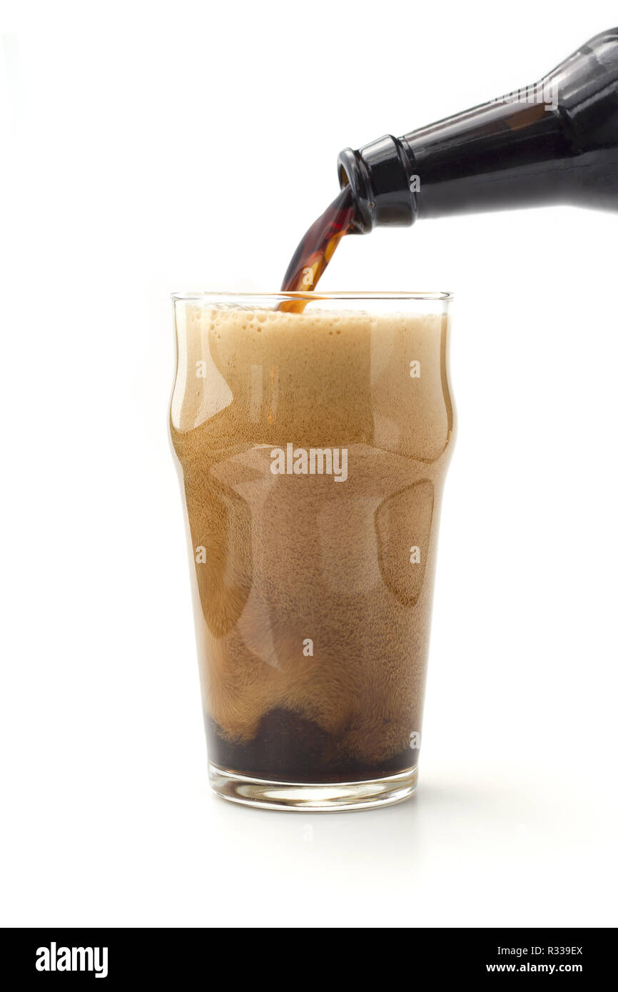 Food basket alcohol crisps hi-res stock photography and images - Alamy