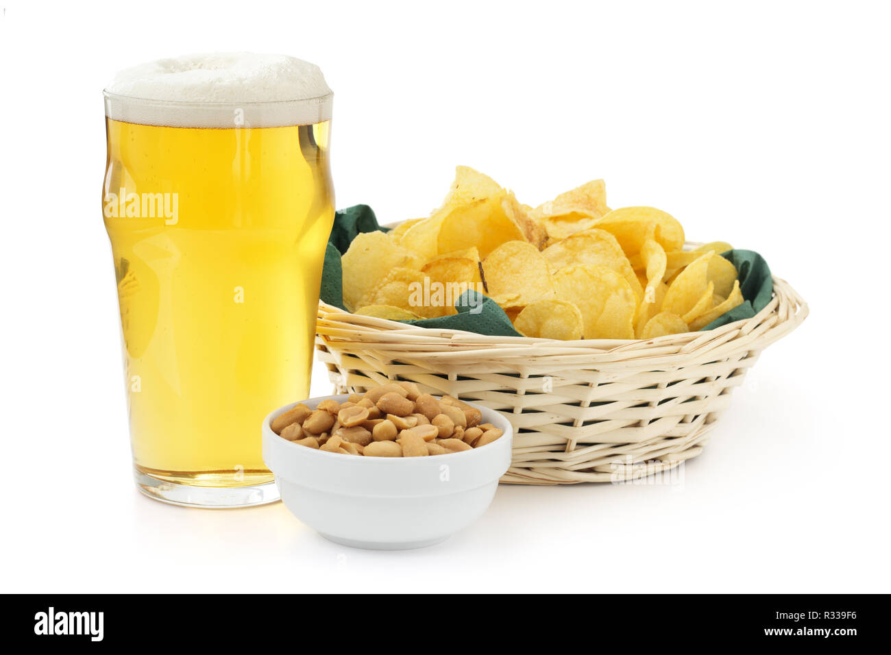 Food basket alcohol crisps hi-res stock photography and images - Alamy