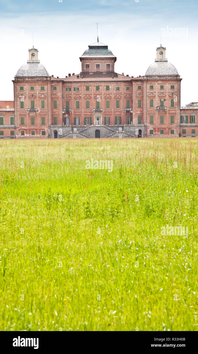 Castello di racconigi hi-res stock photography and images - Alamy