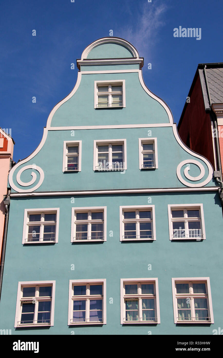 Volute gable hi-res stock photography and images - Alamy