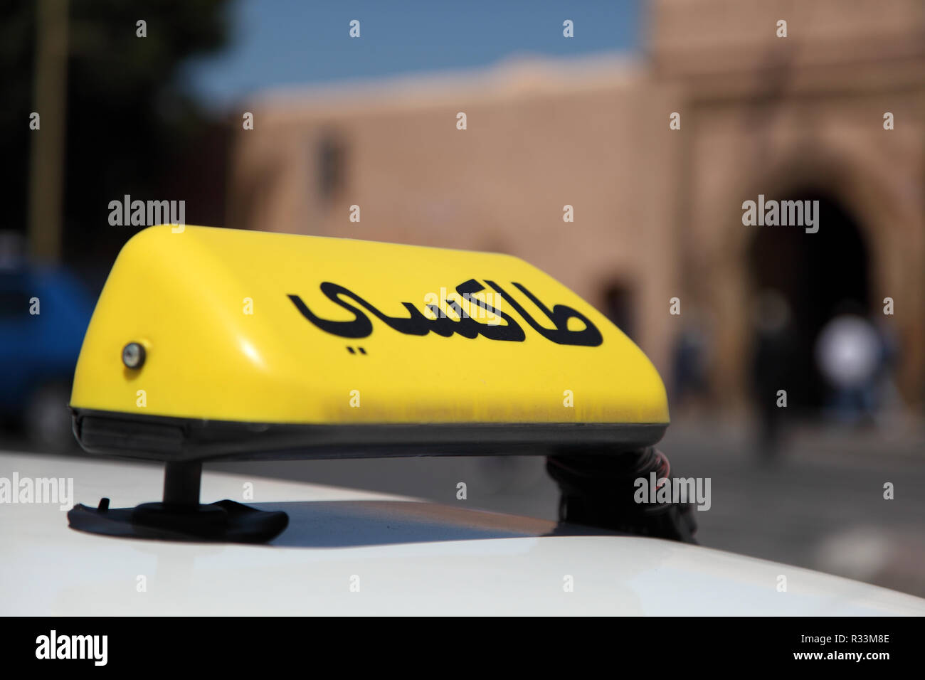 Arabic taxi sign hi-res stock photography and images - Alamy