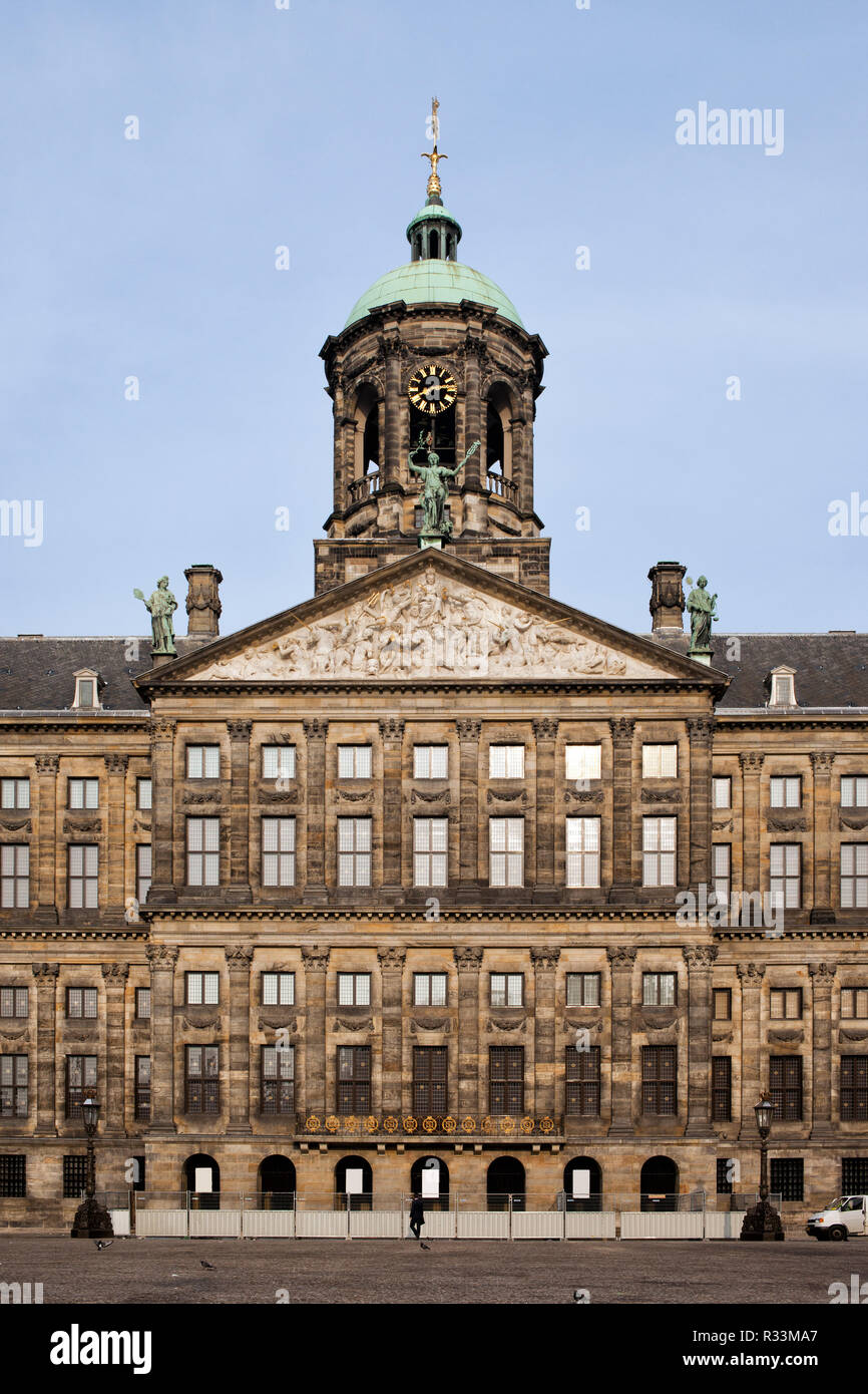 Old amsterdam city hall hi-res stock photography and images - Alamy