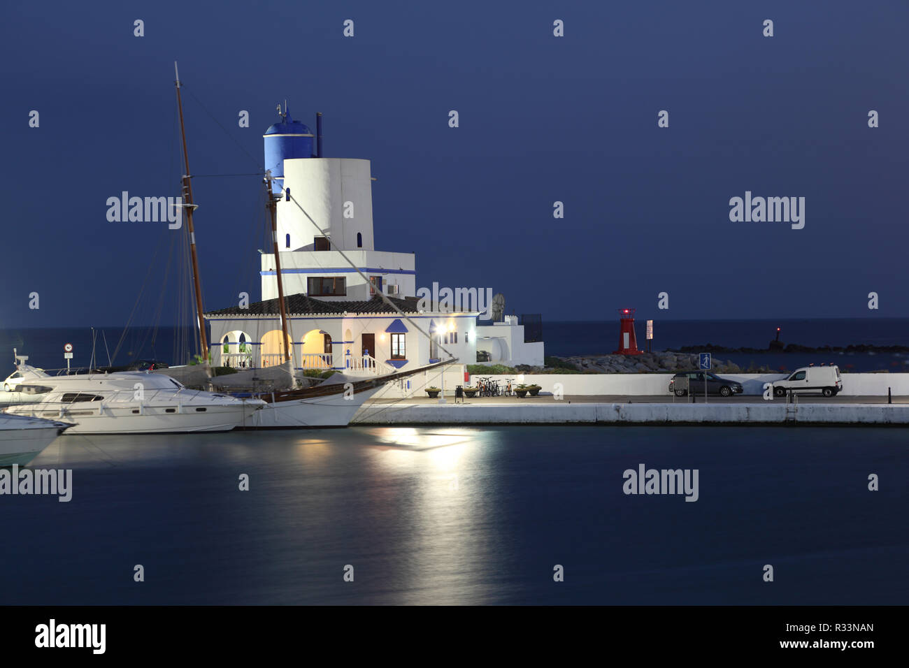 Port duquesa costa del sol hi-res stock photography and images - Alamy