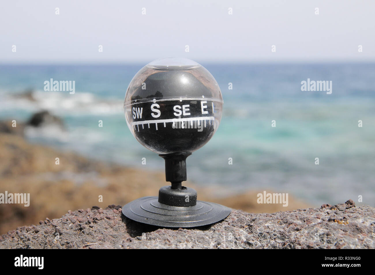 Azimuth circle hi-res stock photography and images - Alamy
