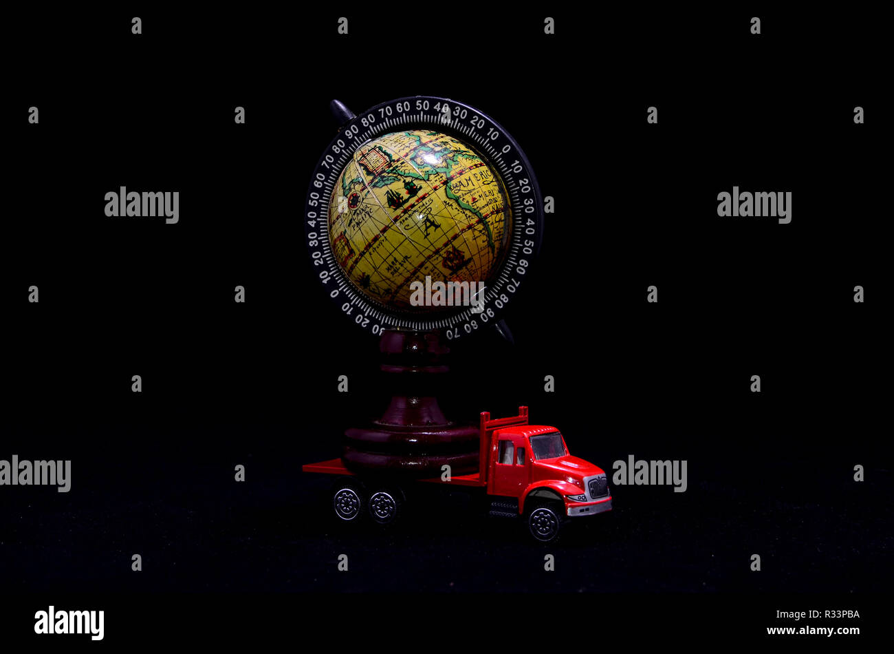Moving van boxes motion hi-res stock photography and images - Alamy