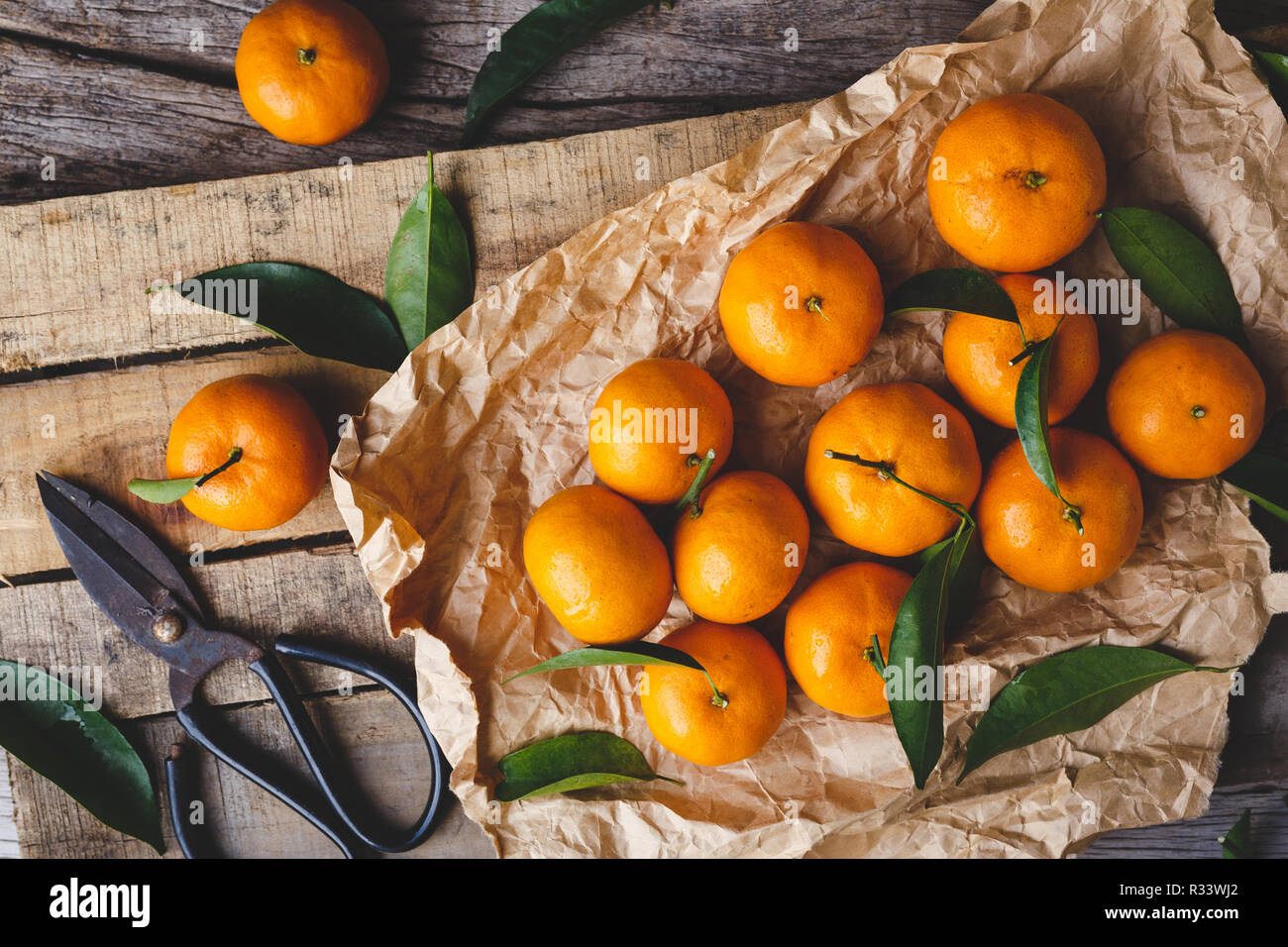 Fresh ripe mandarin fruits Stock Photo - Alamy