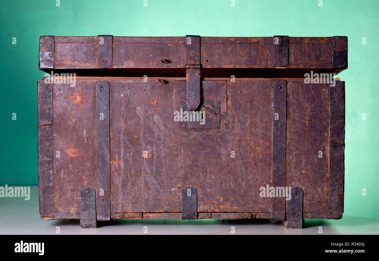 Pirate containers hi-res stock photography and images - Alamy