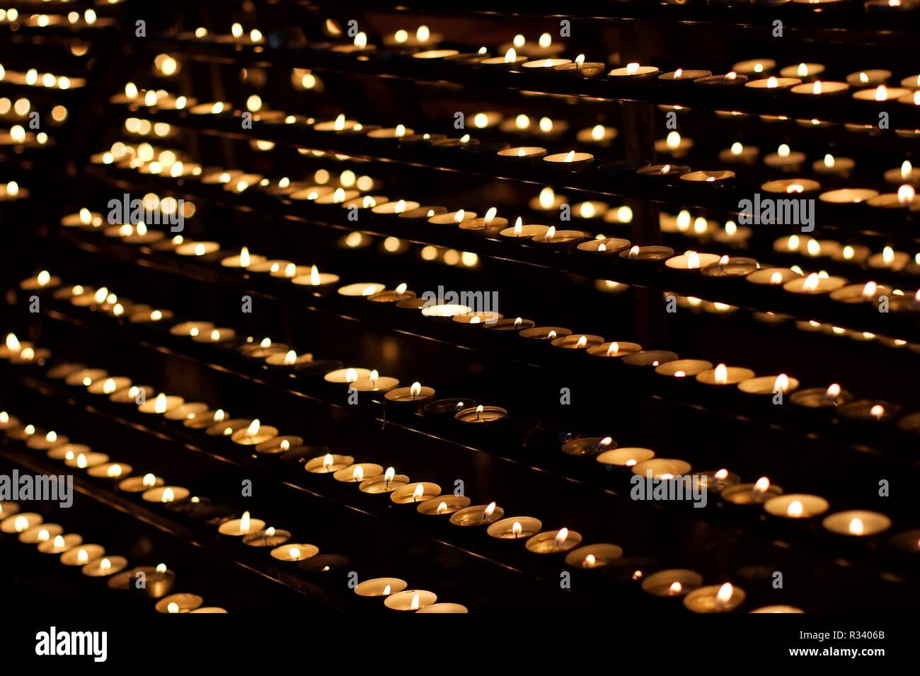 Dim eclipse hi-res stock photography and images - Alamy
