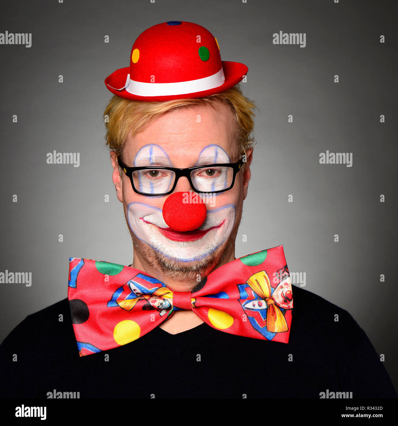 Human clown hi-res stock photography and images - Alamy