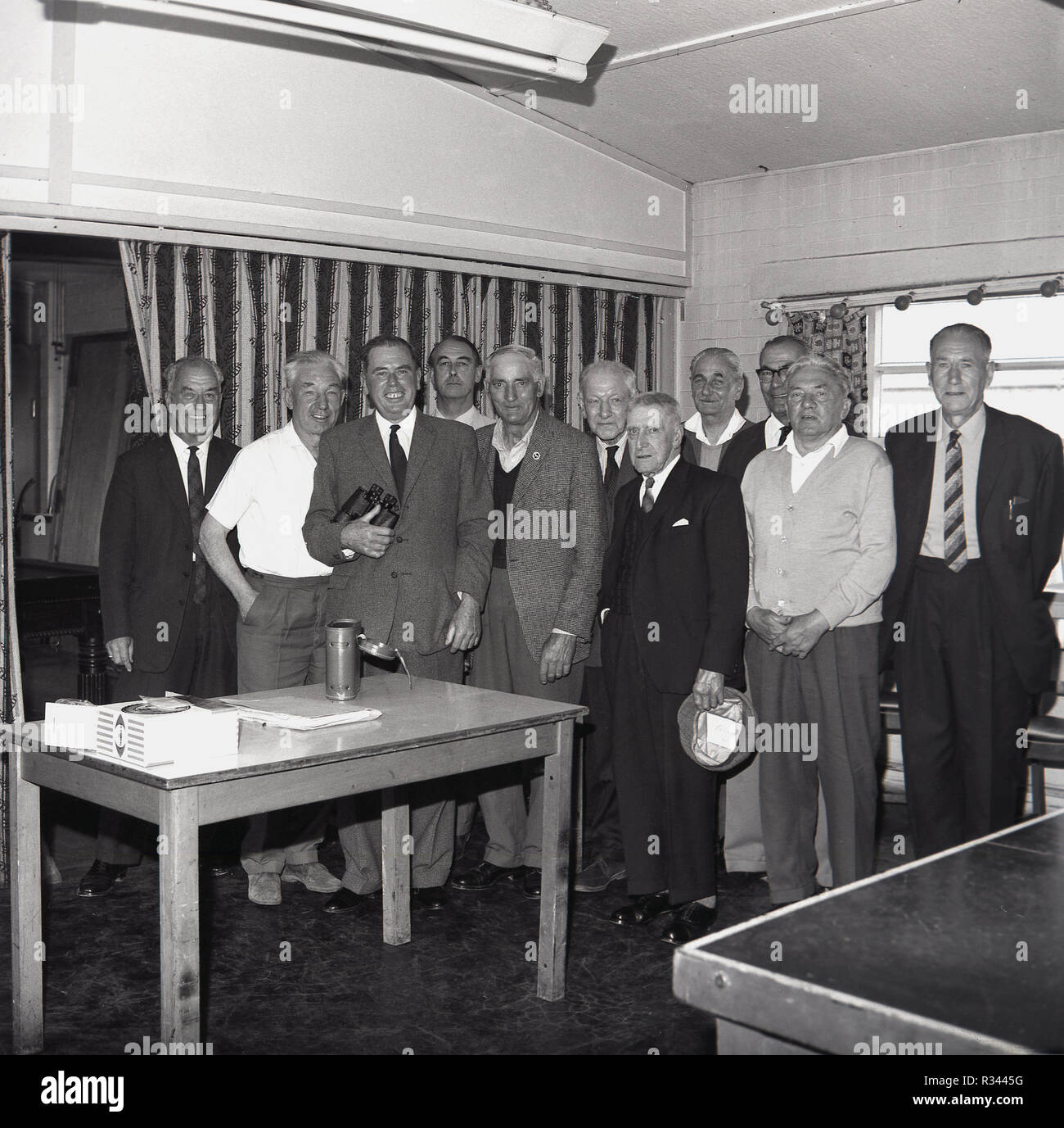 1960s retirement party hi-res stock photography and images - Alamy