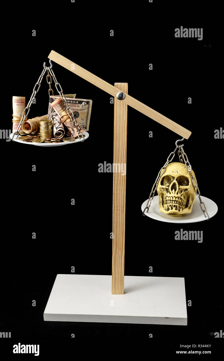 Balance scale education hi-res stock photography and images - Alamy