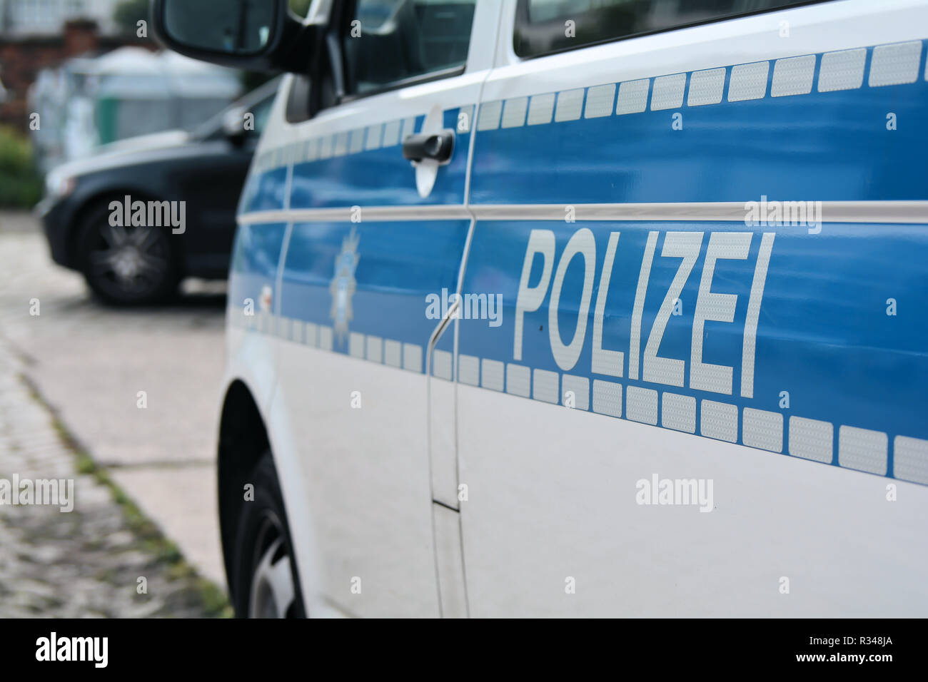 Police operation hi-res stock photography and images - Alamy