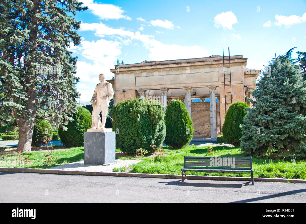 Chief joseph monument hi-res stock photography and images - Alamy