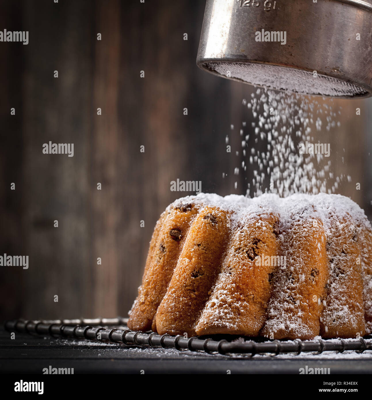 sponge cake with icing sugar Stock Photo - Alamy