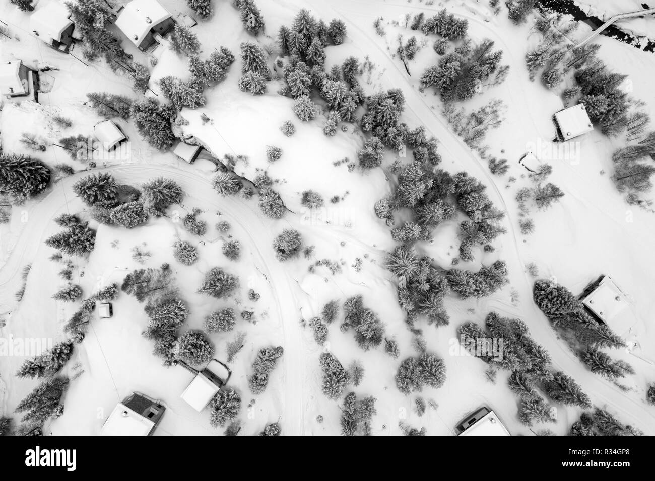 Aerial view snowy mountains Black and White Stock Photos & Images - Alamy