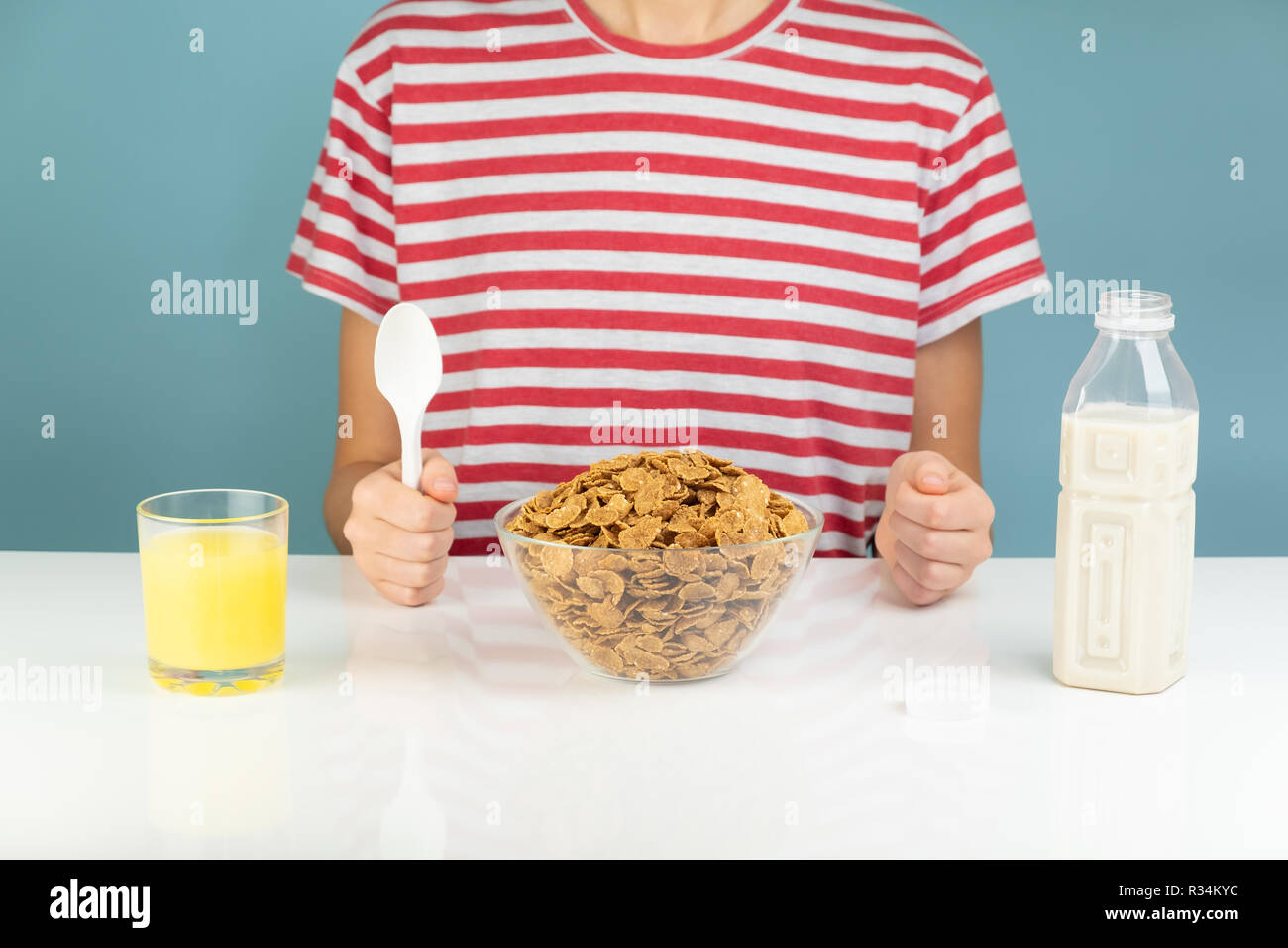 Hungry person hi-res stock photography and images - Alamy