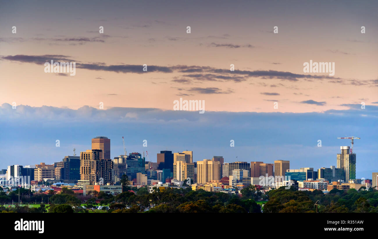 Aussie skyline hi-res stock photography and images - Alamy